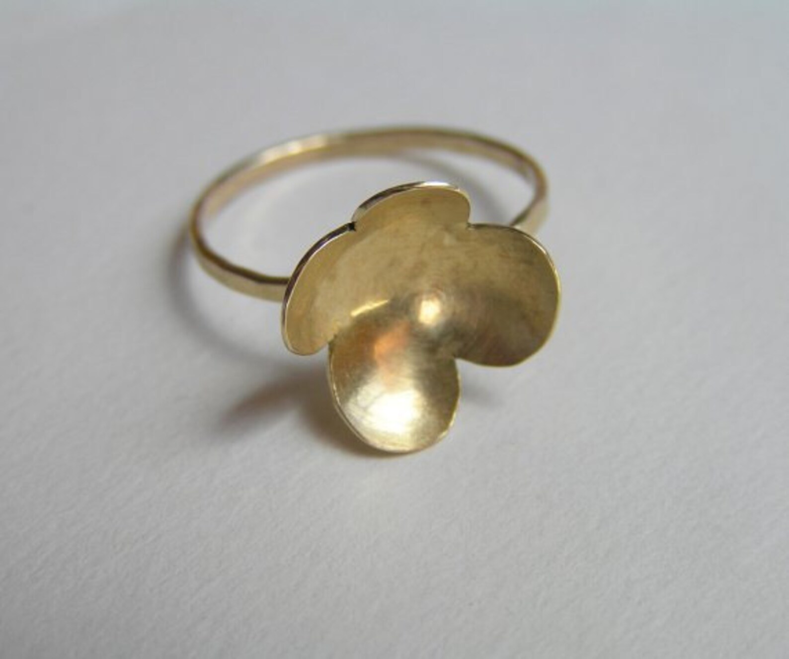 Solid 14k Gold Ring Flower Petals Ring Delicate Ring | Etsy