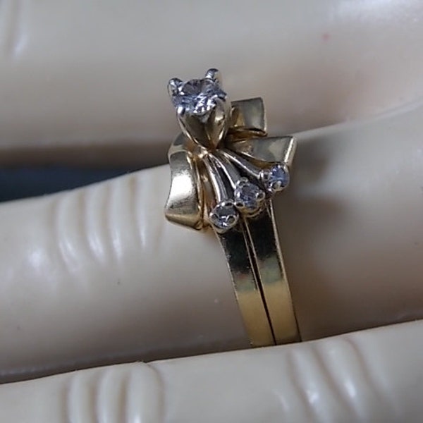 Buy 14k Magic Glo Ring - Etsy