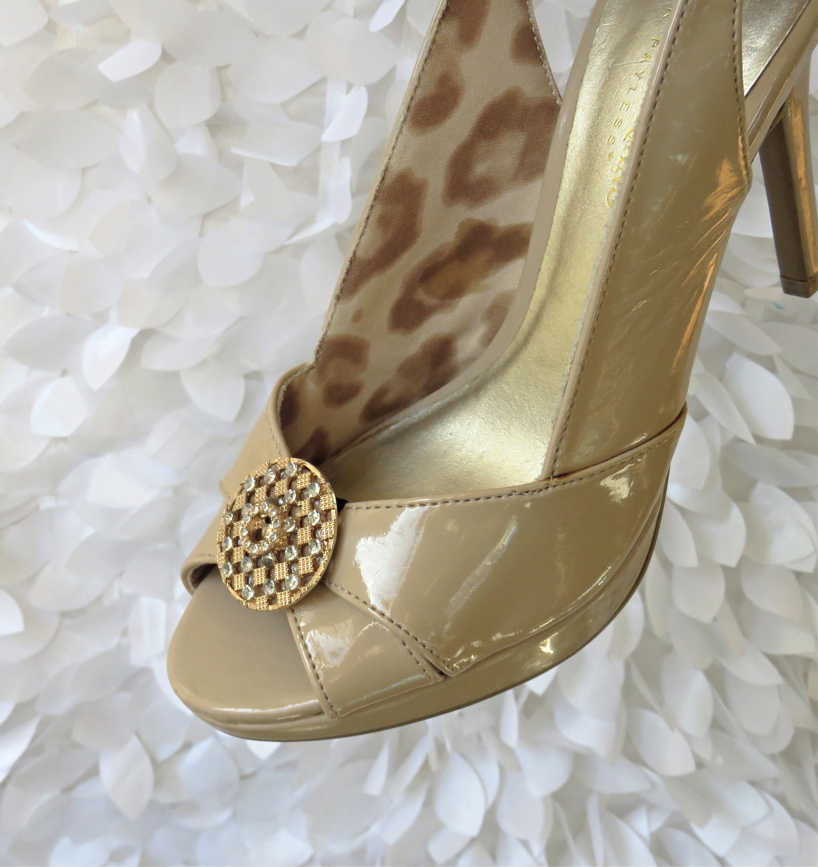 Gold Circle White Rhinestones, Flip Flop Clips, Sandal Decorations ...