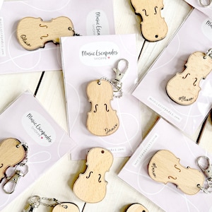 Personalized Wooden Violin Keychain, Musician Gift, Wooden Keychain ...