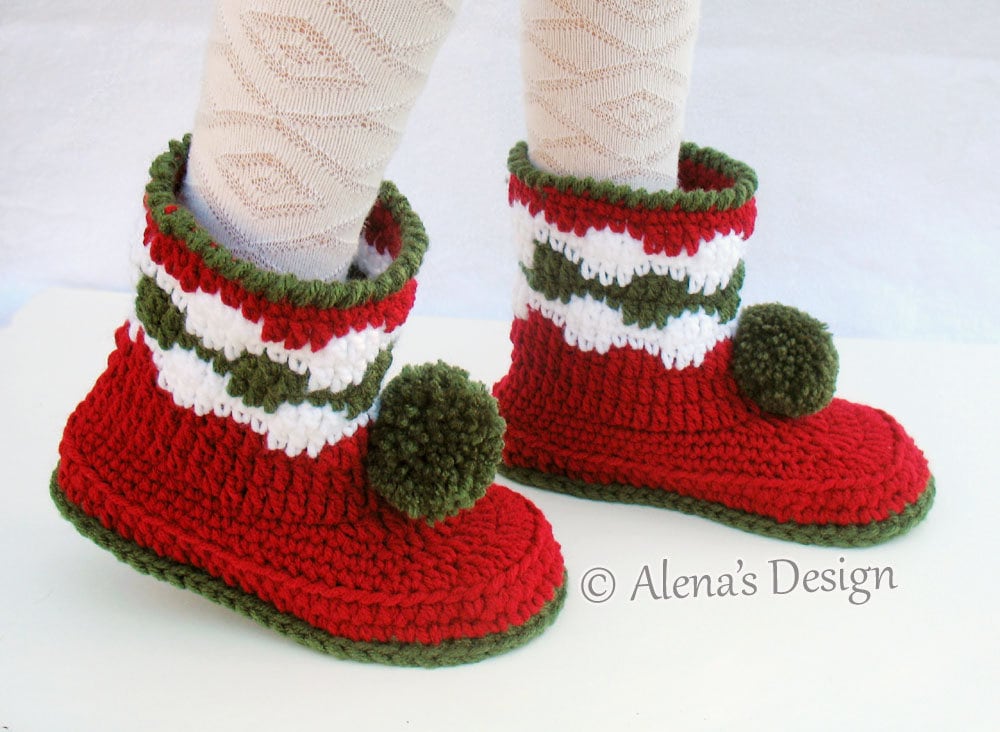 Children's Christmas Pom-pom Boots | Crochet Pattern 066 - Etsy