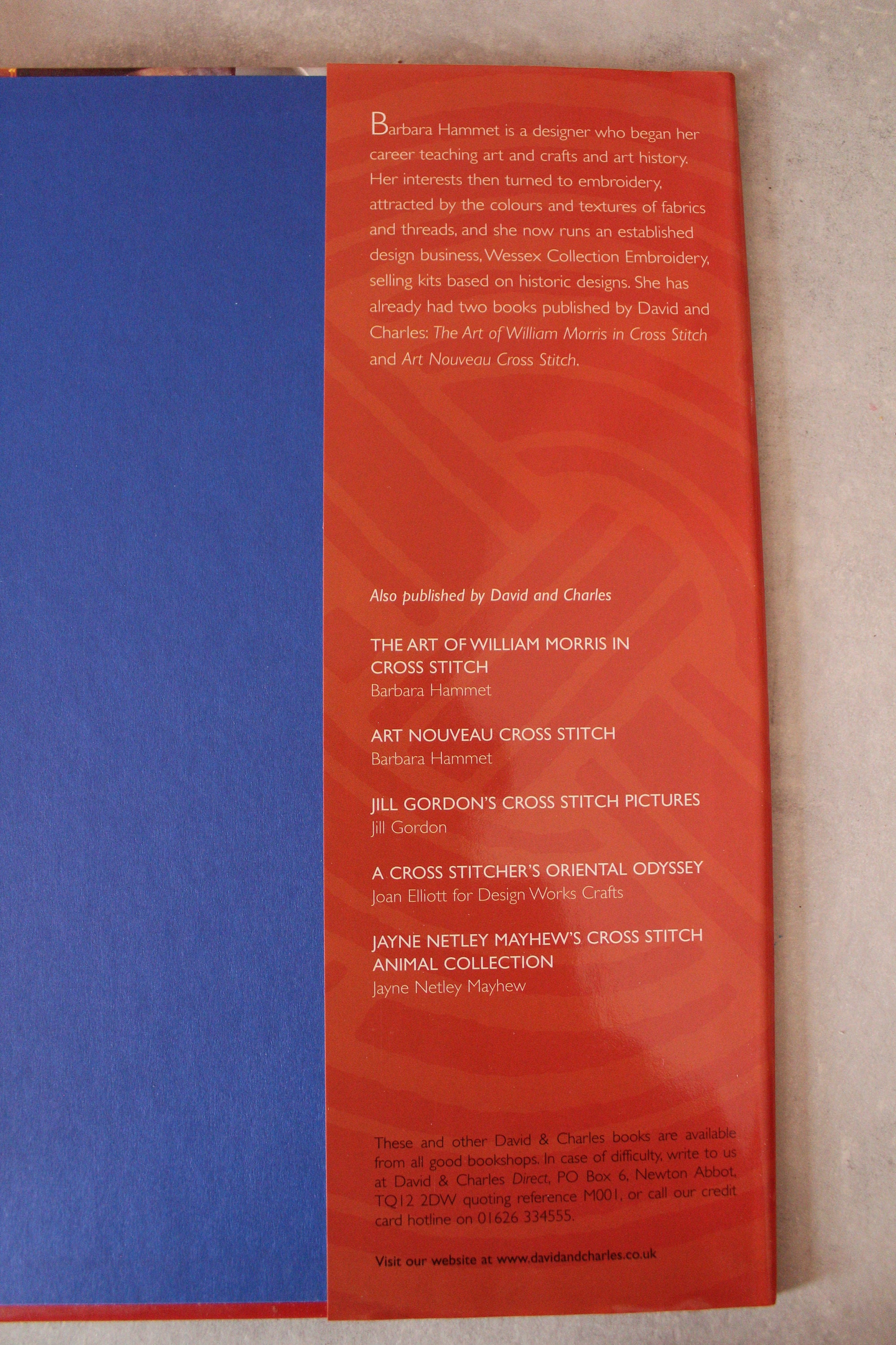 Celtic Art in Cross Stitch by Barbara Hammet Knotwork, Scrollwork ...