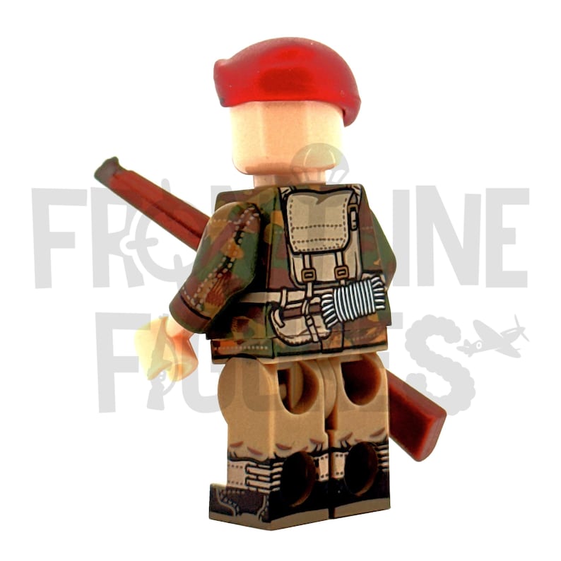 Premium WW2 British Para Soldier With Lee-enfield No.4 Mk I Rifle ...