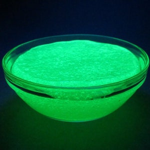 Fluorescent Slime Kit (gak, Flubber) Glows Under Blacklight - Perfect ...