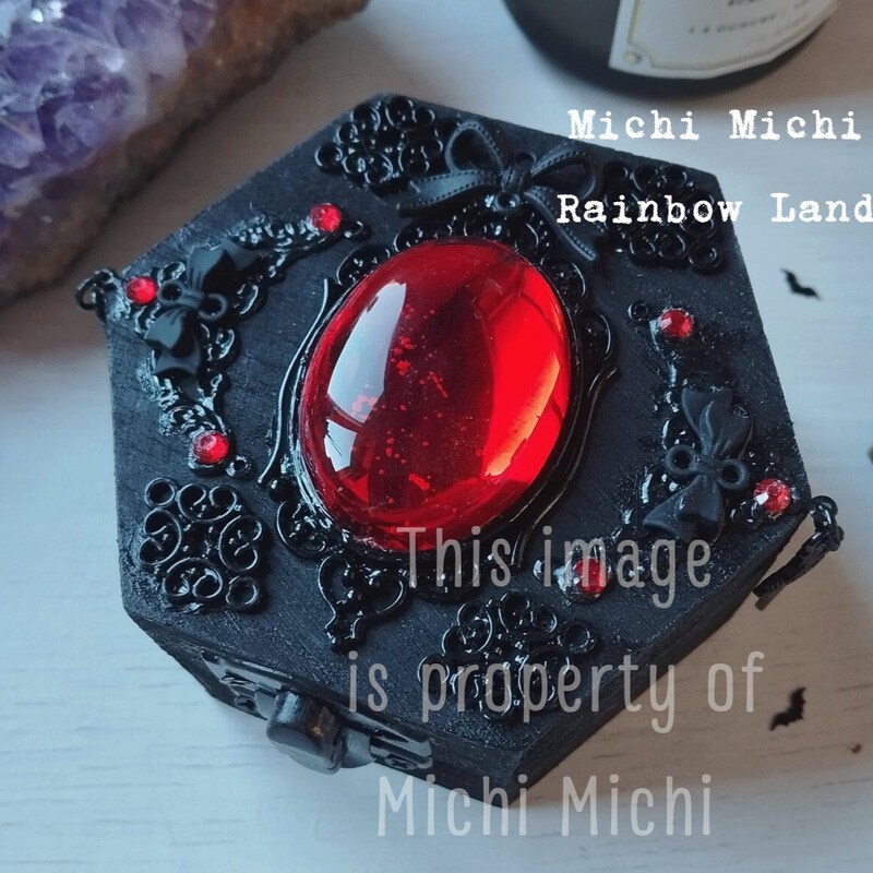 MichiMichiRainbow - Etsy