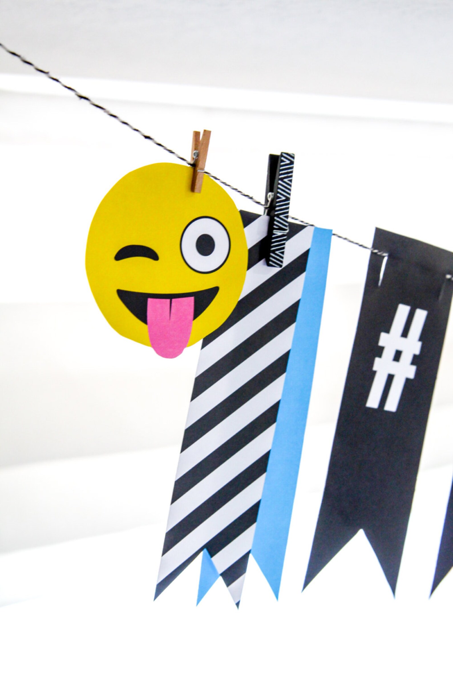 Emoji Birthday Party Decor Banner - Printable PDF - Etsy