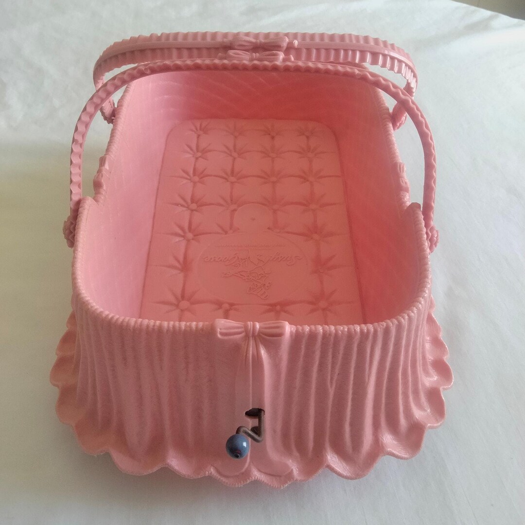 Suzy Goose Pink Doll Toy Musical Carrier Stroller Bed Bassinet RARE ...