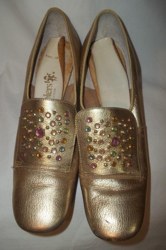 Vintage 1960's Cobblers Gold Metallic Pastel Rhinestone Detail Pilgrim ...