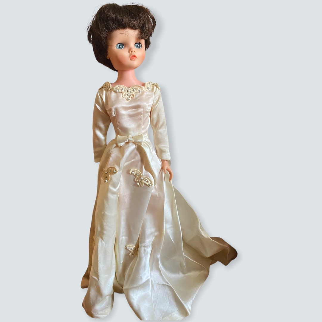Vintage Deluxe Reading Doll 21 Inches - Etsy
