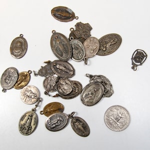 Choose Your Medal! Vintage or Antique Holy Medal Saint Medals Relic - Etsy