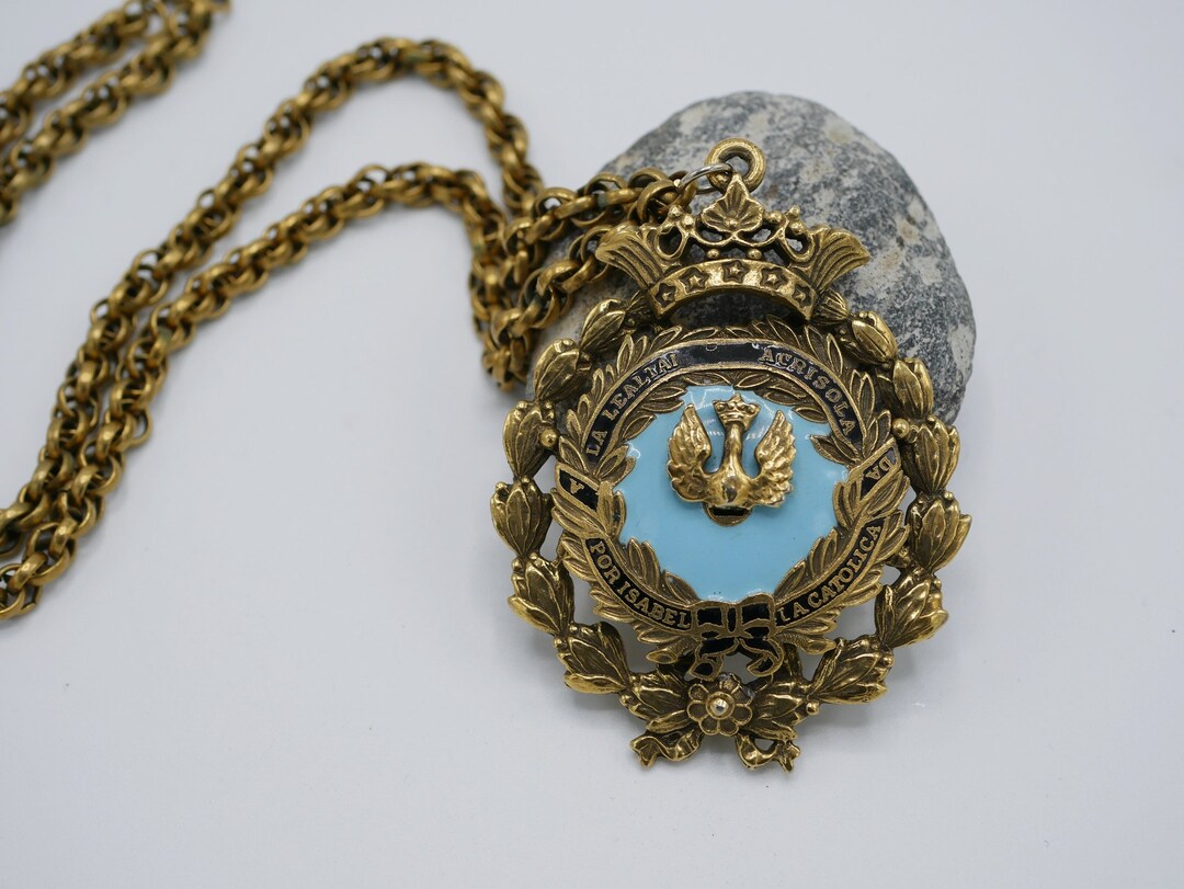 Large Medallion Necklace Light Blue Enamel Spanish Wording Headless ...