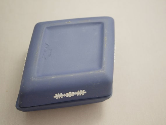 Vintage Wedgewood Dresser Box Dark Blue Porcelain Box… - Gem