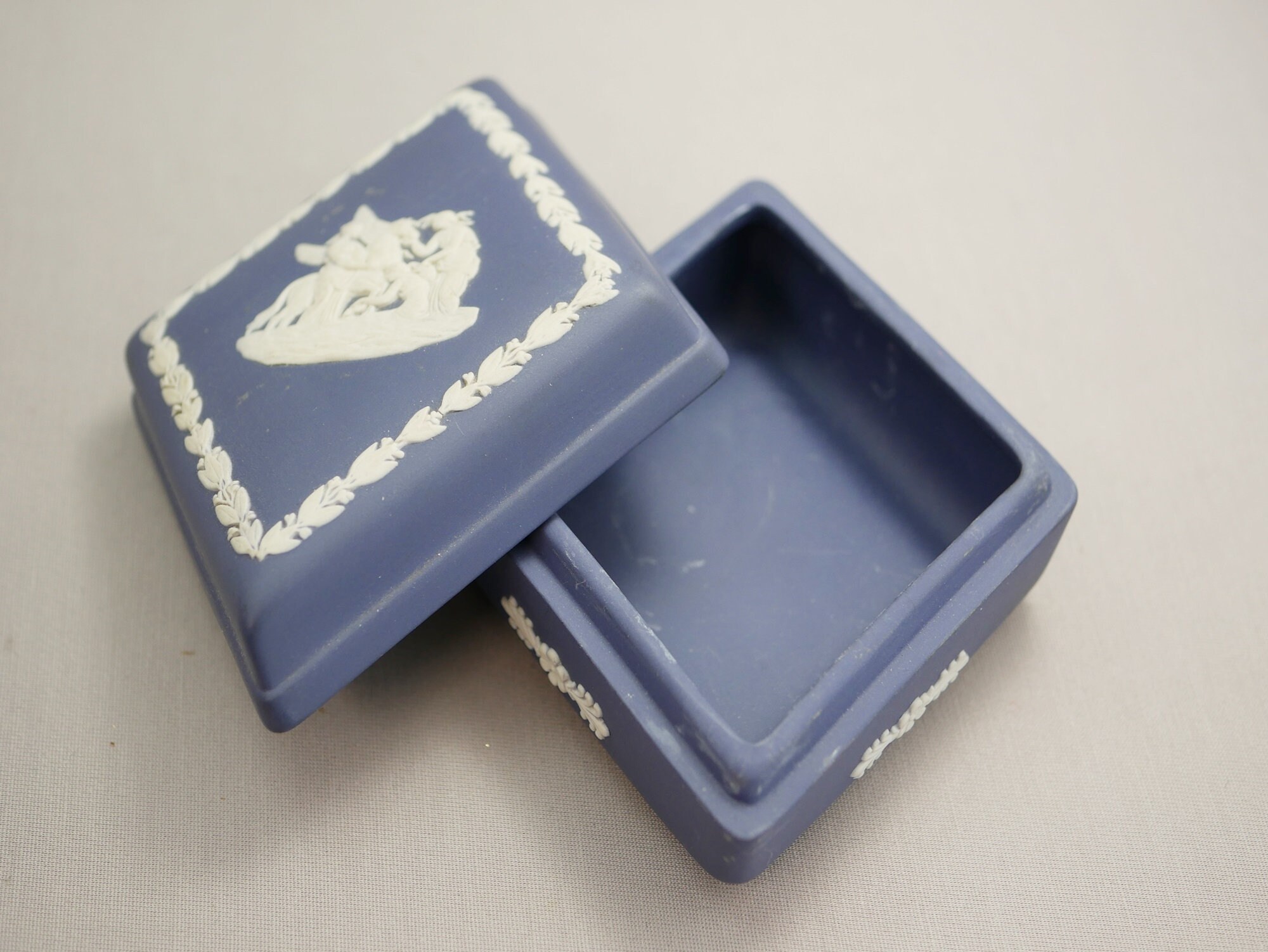 Vintage Wedgewood Dresser Box Dark Blue Porcelain Box English - Etsy