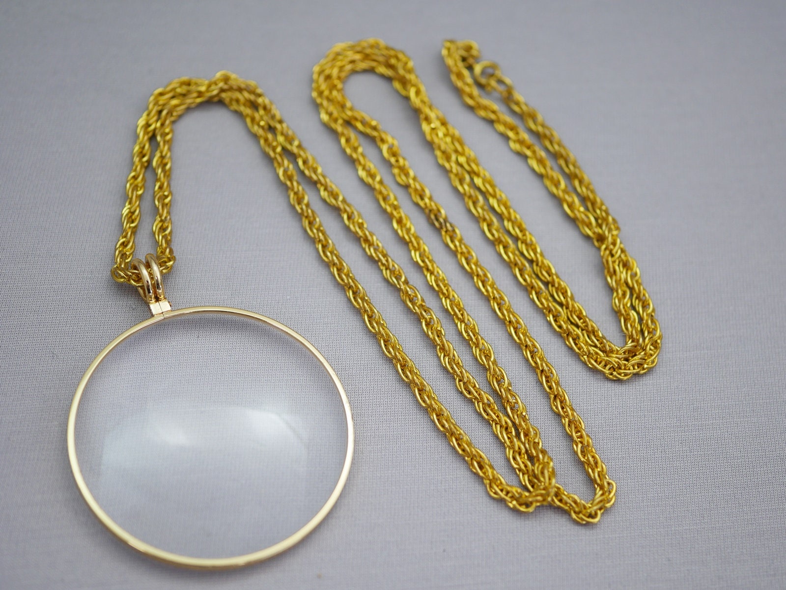 Vintage Magnifier Glass on Gold Rope Necklace Chain 38 Inches Long 2 ...