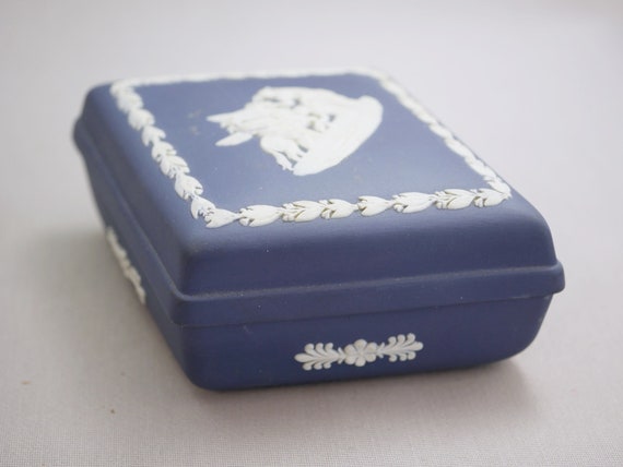 Vintage Wedgewood Dresser Box Dark Blue Porcelain Box… - Gem