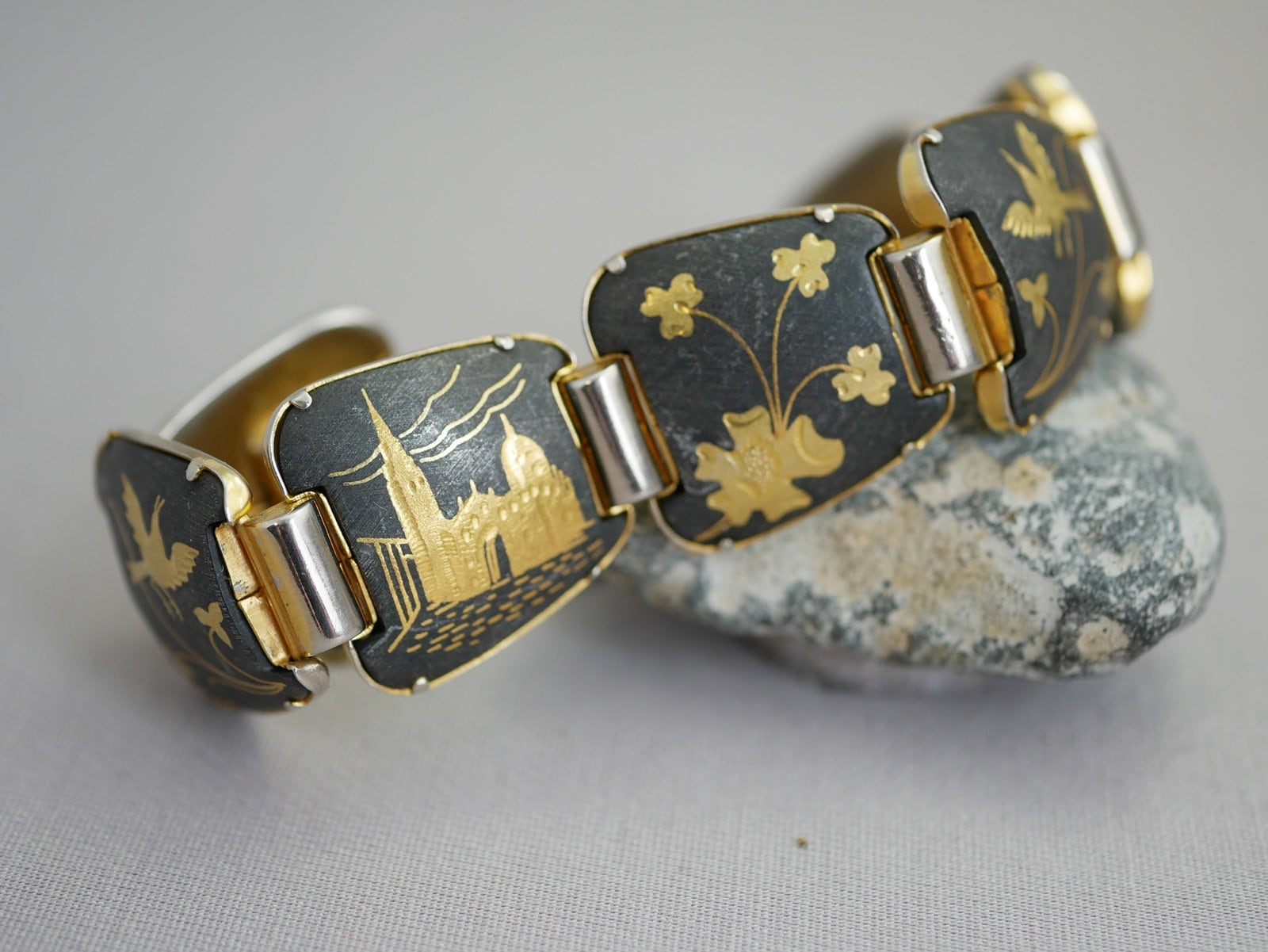 Vintage Spanish Damascene Link Bracelet Black and Gold Jewelry LM5 - Etsy