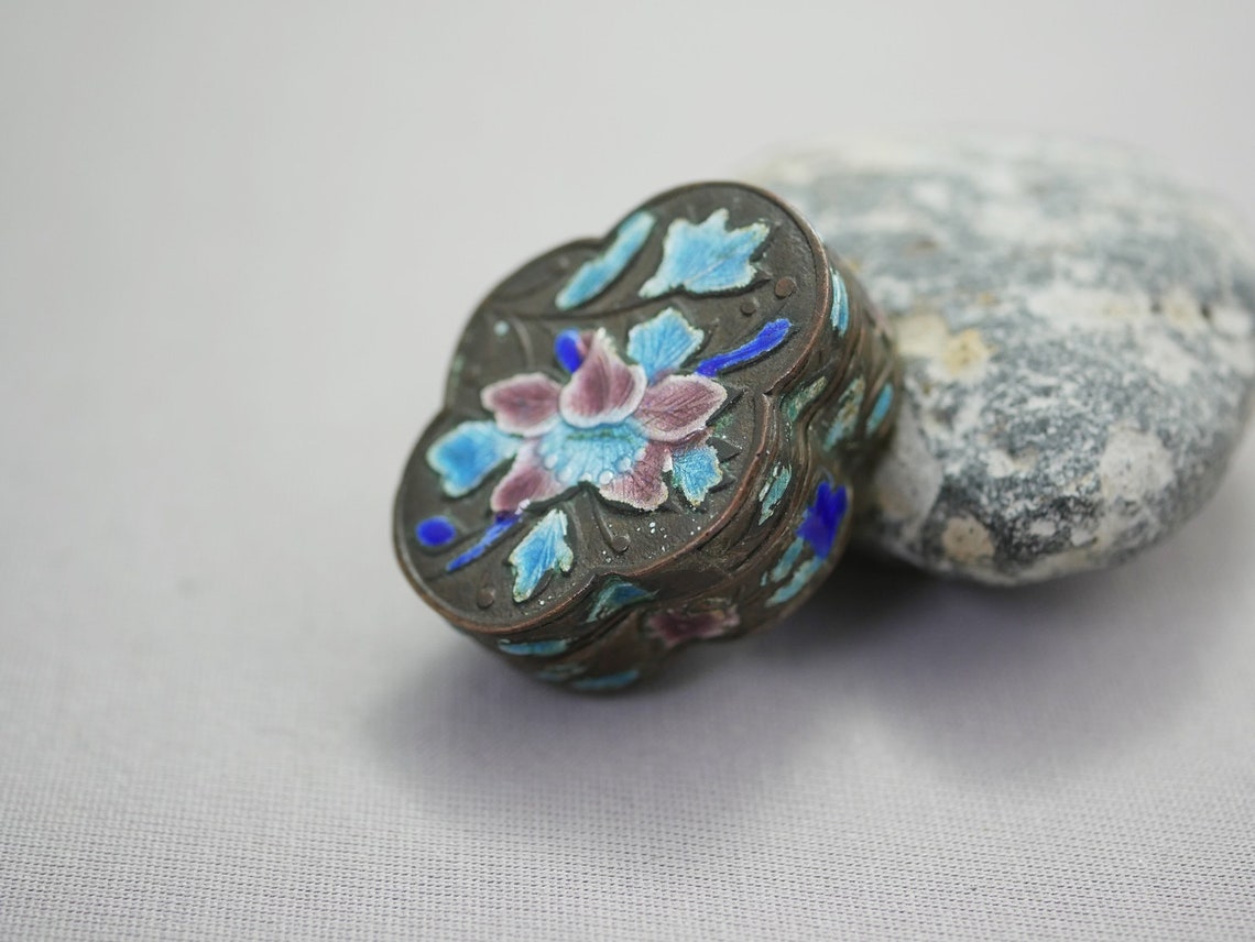 Vintage Small Enamel Trinket Box Cloisonne Box Chinese Blue Purple ...