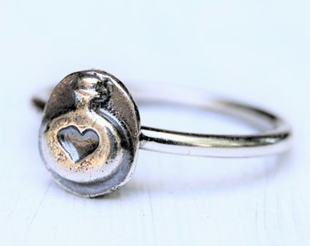 Potion Ring - Etsy