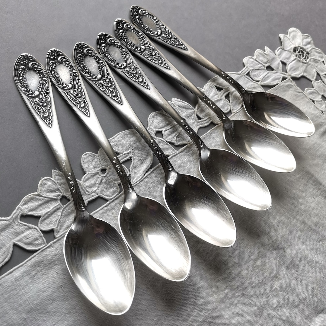 Vintage Dessert Spoons Set of 6 Silver Plated Spoons With French Art ...