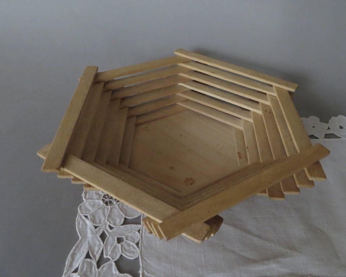 Vintage Tramp Art Basket Wooden Basket Wood Bowl Serving Bowl - Etsy