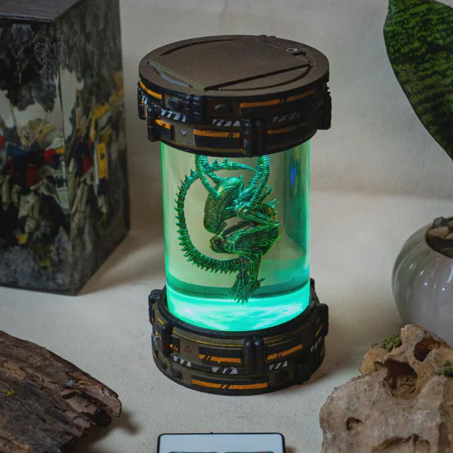 Alien Xenomorph Biolab Resin Lamp With LED Light, Sci-fi Home Decor ...