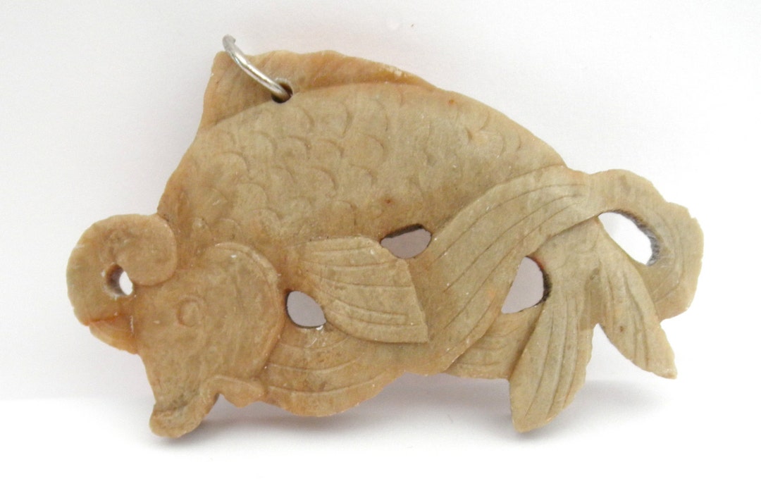 Vintage Carved Soapstone Fish Amulet Pendant Healing Stone Knowledge ...