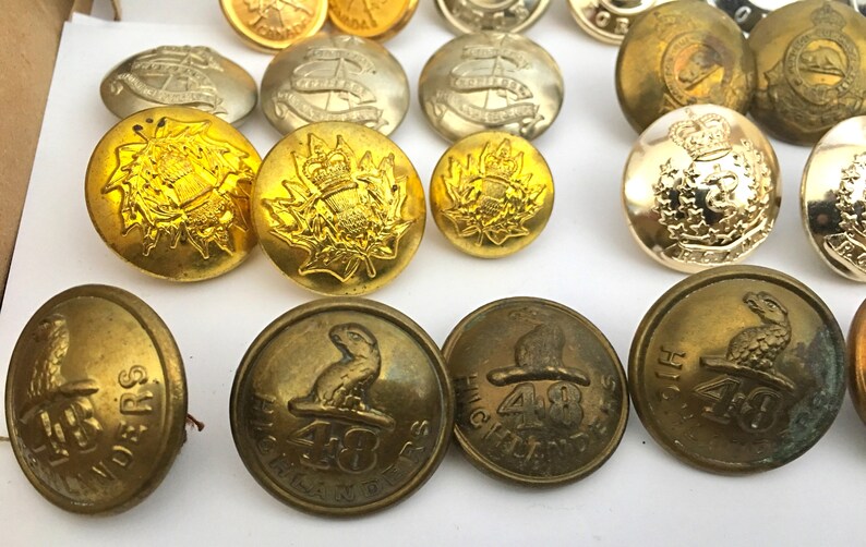 40 Vintage Canadian Button Collection Police Military - Etsy UK