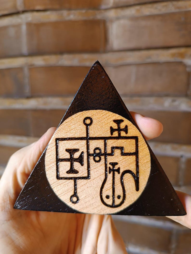 GLASYA LABOLAS Sigil Goetia, Burned in Plywood, Triangle of Invocation ...