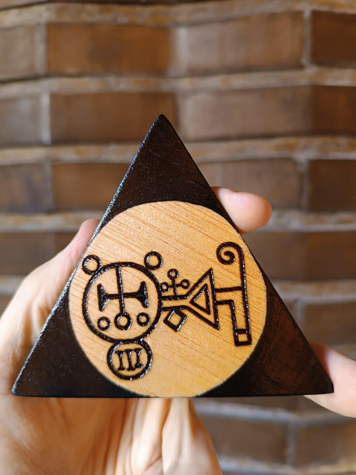 AMDUSIAS Sigil Goetia, Burned in Plywood, Triangle of Invocation 10cm ...