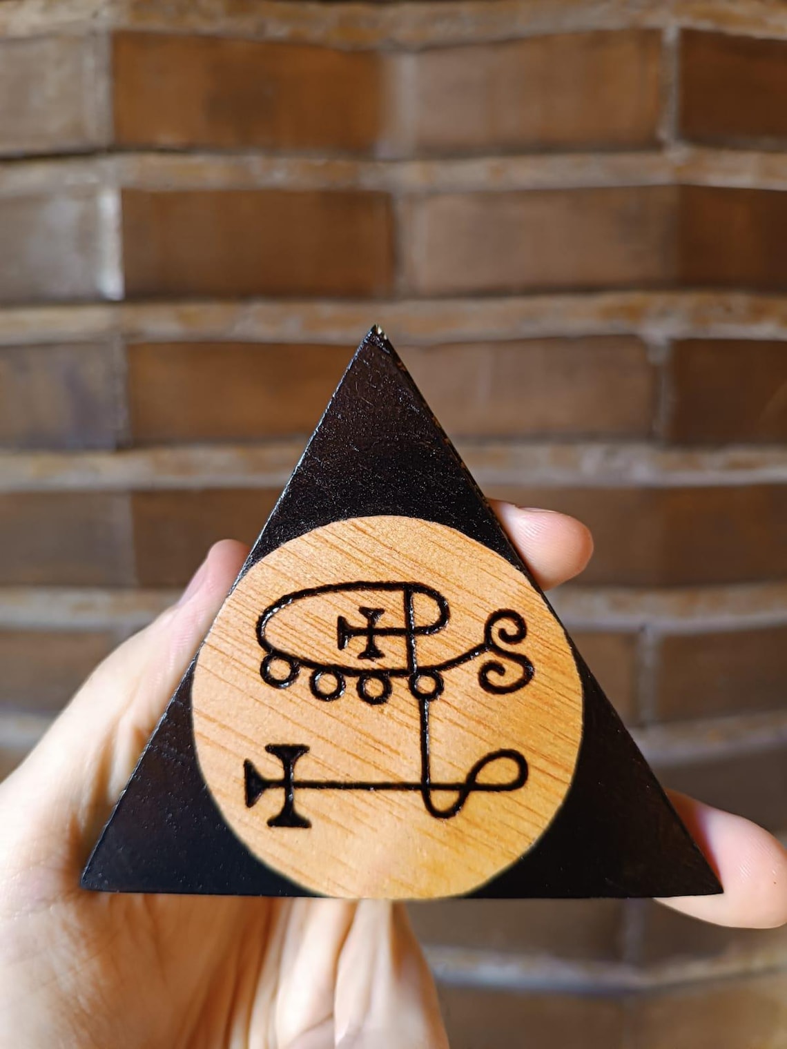 VALEFOR Sigil Goetia, Burned in Plywood, Triangle of Invocation 10cm ...