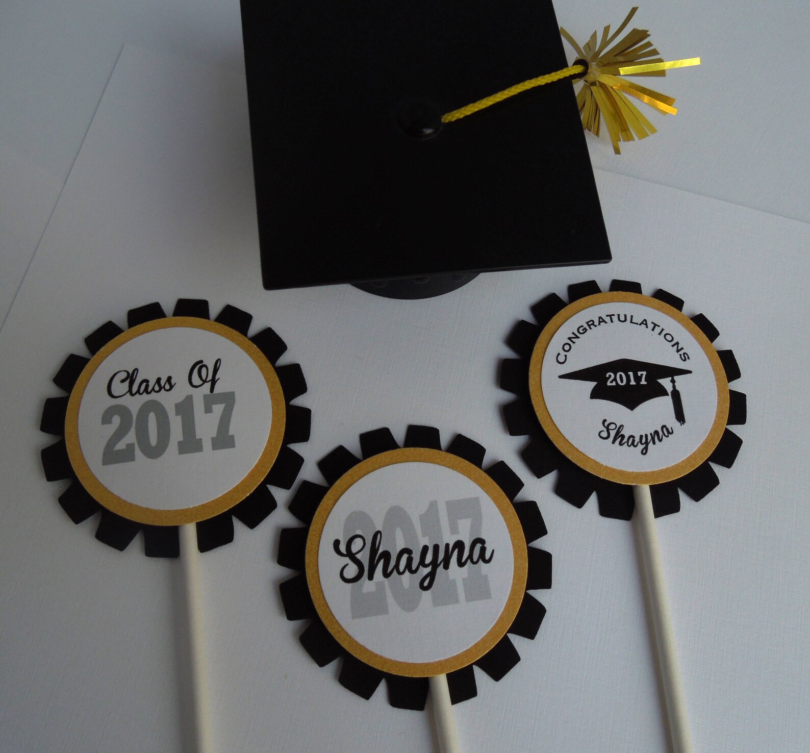 Graduation Cupcake Toppers, Personalized Set of 12 - Etsy