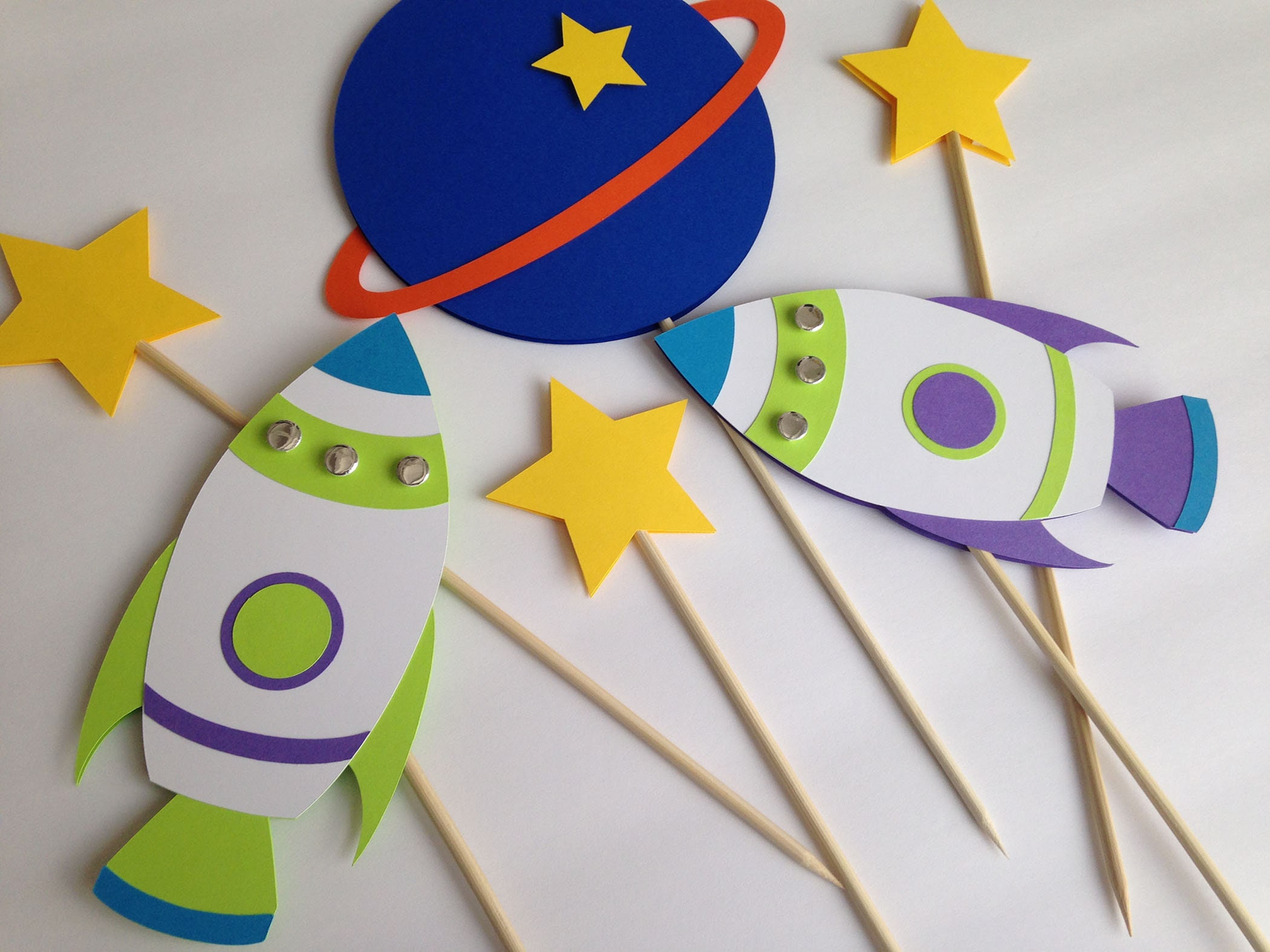 Rocket Ship Centerpiece Set - Etsy