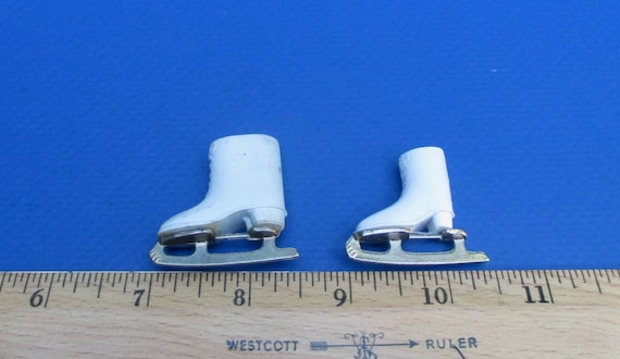Mini Ice Skates 2 Sizes | Etsy