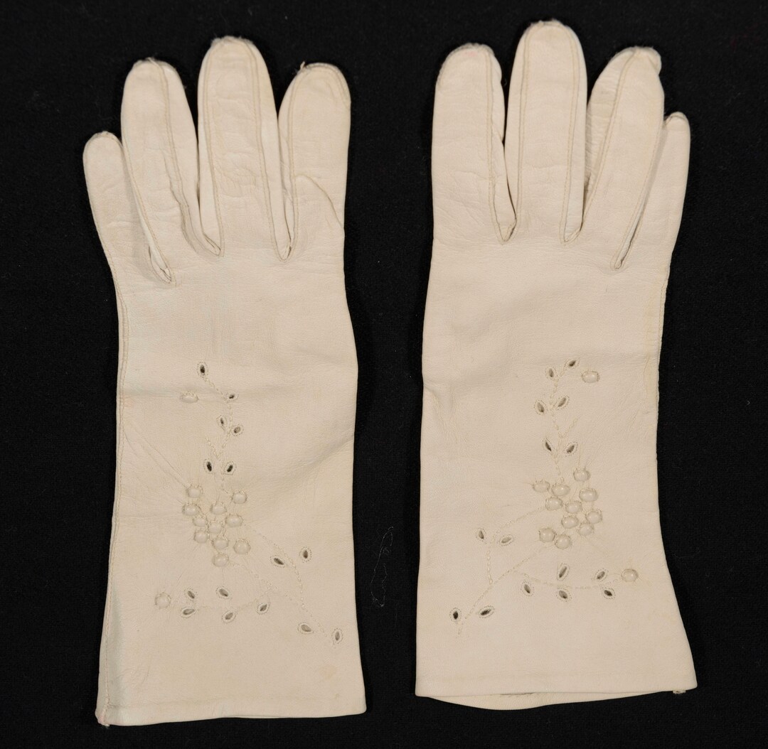 Vintage Madova Beige Soft Suede Leather Embroidered Italian Gloves - Etsy