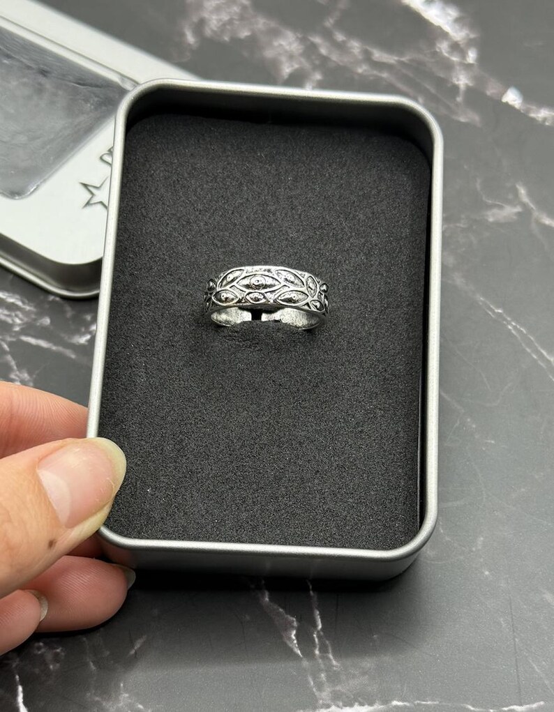 Sukuna Cursed Eye Ring • Jujutsu Kaisen Anime Ring • Adjustable Silver ...