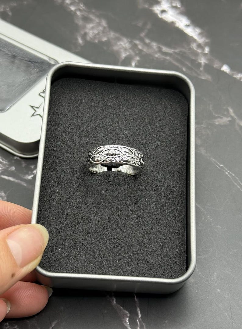 Sukuna Cursed Eye Ring • Jujutsu Kaisen Anime Ring • Adjustable Silver ...