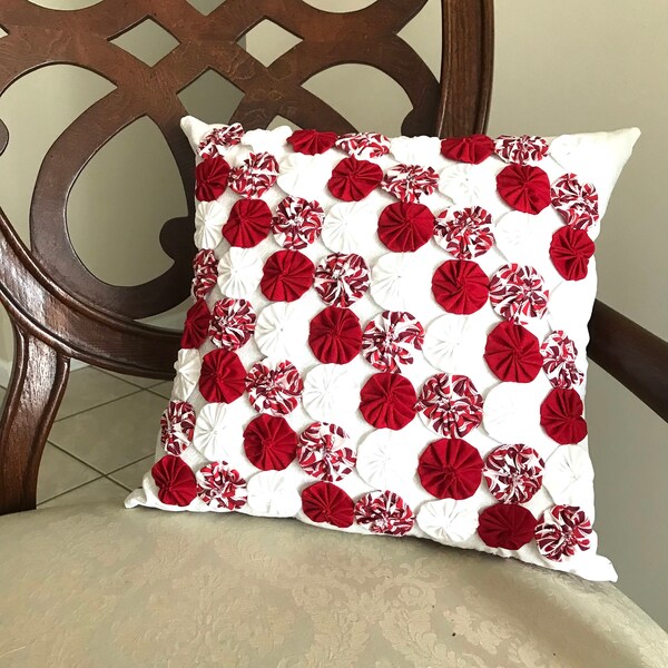 Yo Yo Pillow - Etsy