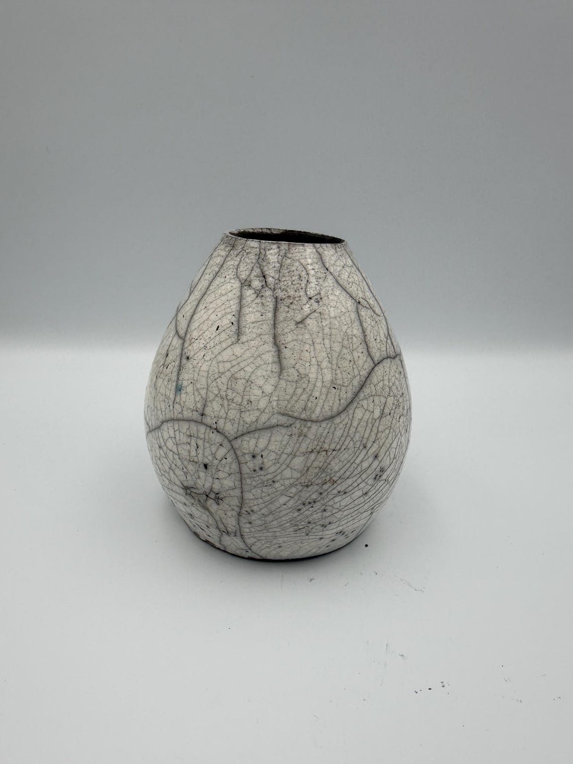 手作りクラックル釉楽焼花瓶 – 5インチ彫刻的な器 - Etsy 日本