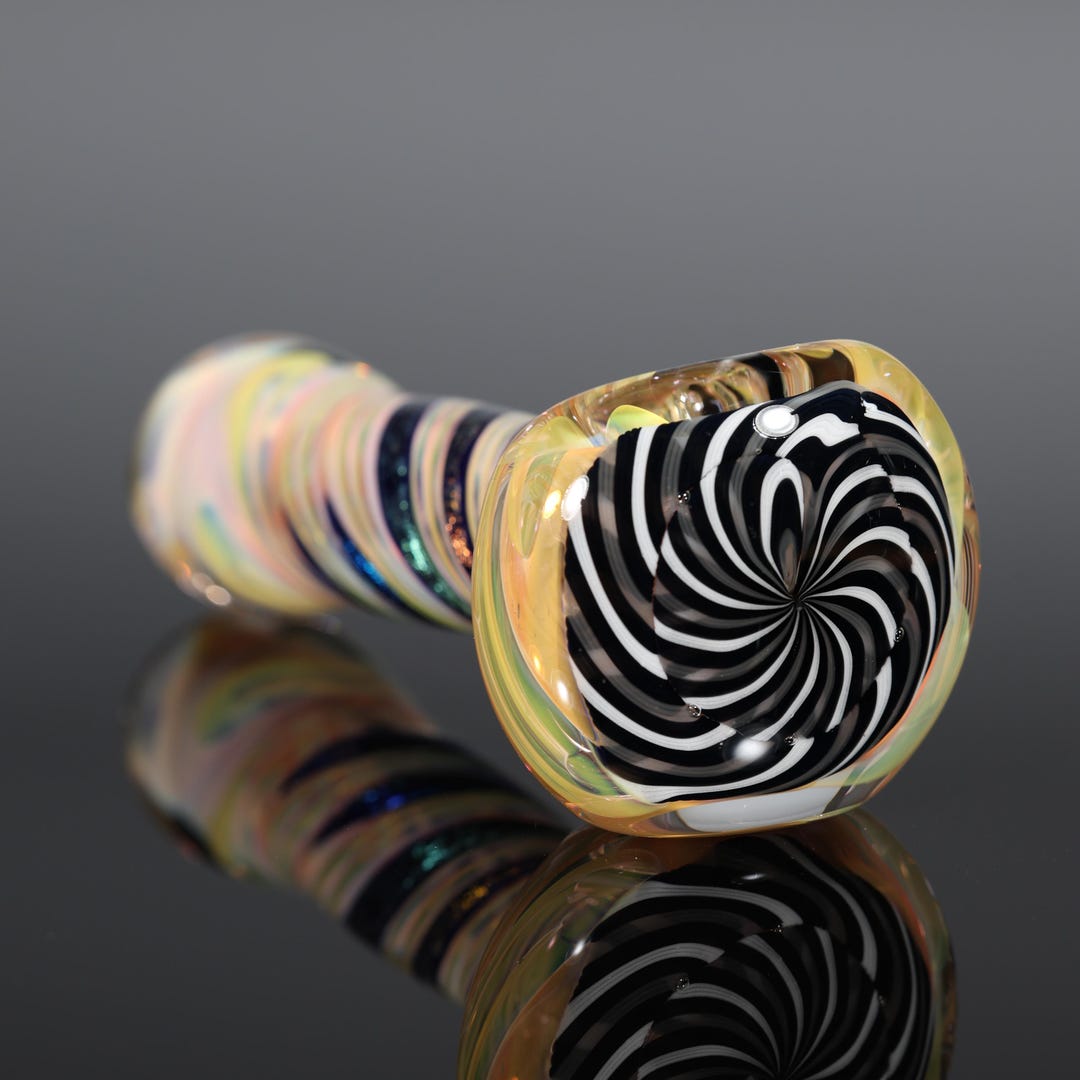 Thick Inside-out Color-changing Glass Pipe With Dichroic - Etsy