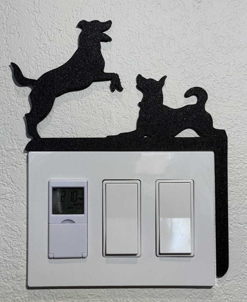Valentine's Edition Two Playful Dogs Door Corner Decoration - Door ...