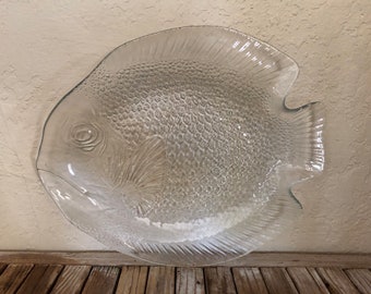 Vintage Clear Glass Fish Platter With Embossed Scales and - Etsy