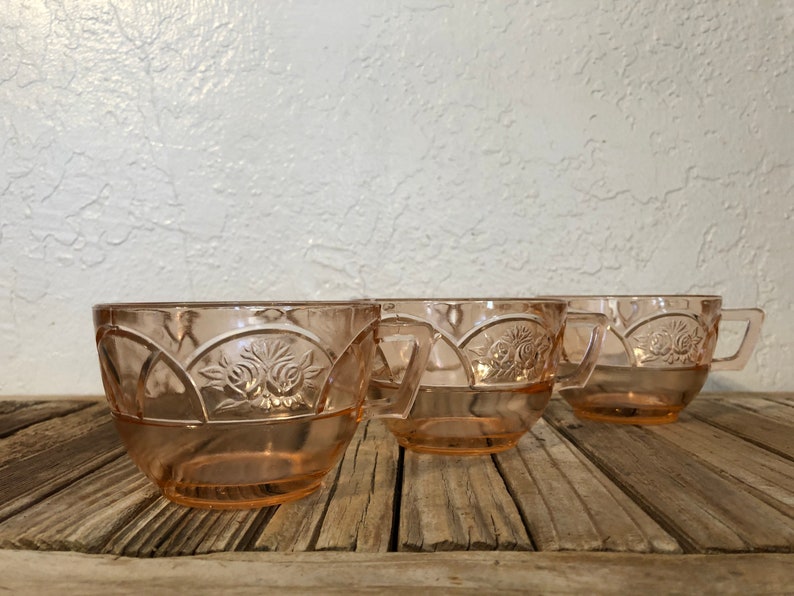 Vintage Set of Pink Glass Tea Cups - Etsy