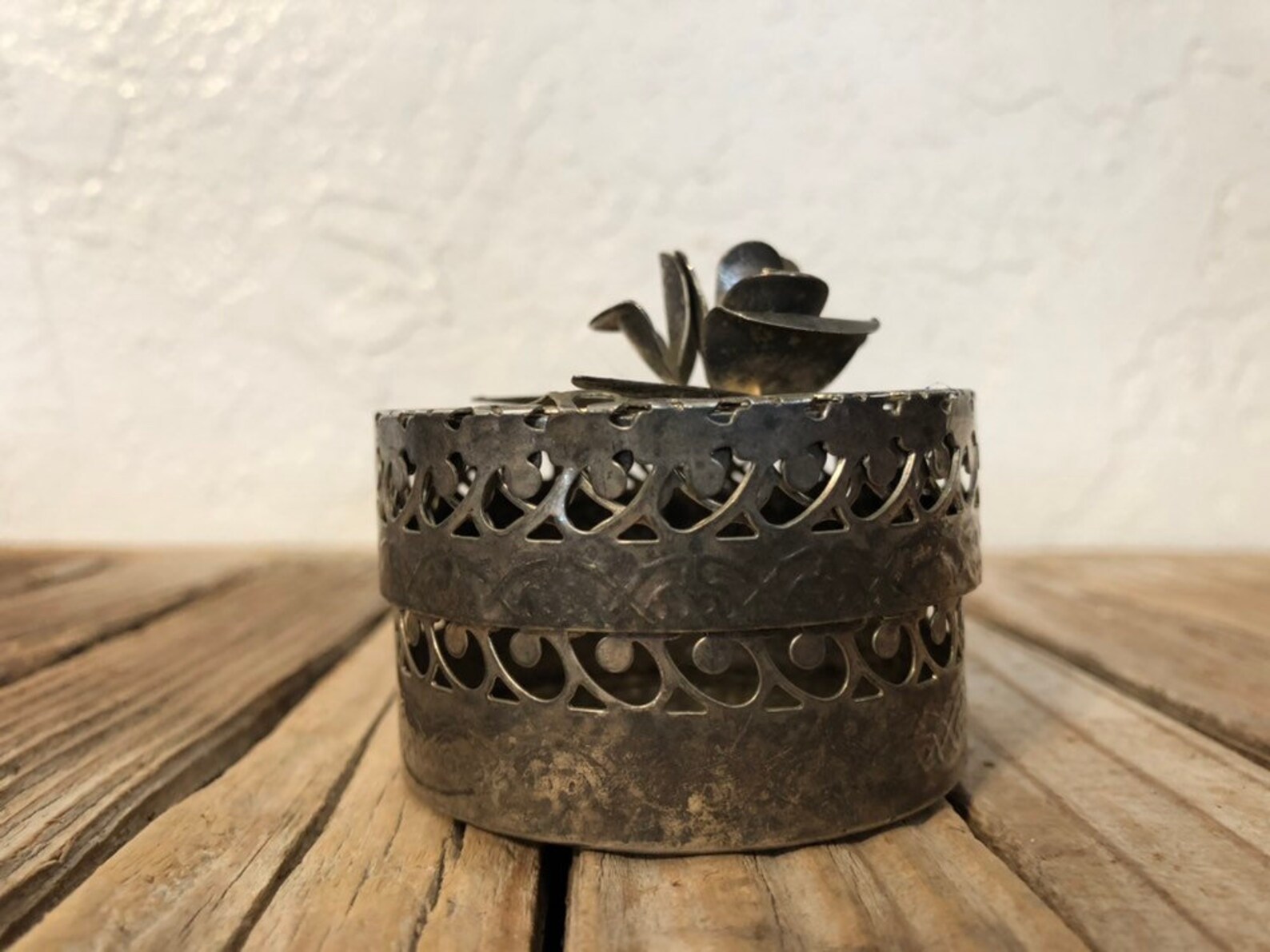 Vintage Silver Metal Floral Jewelry Box - Etsy