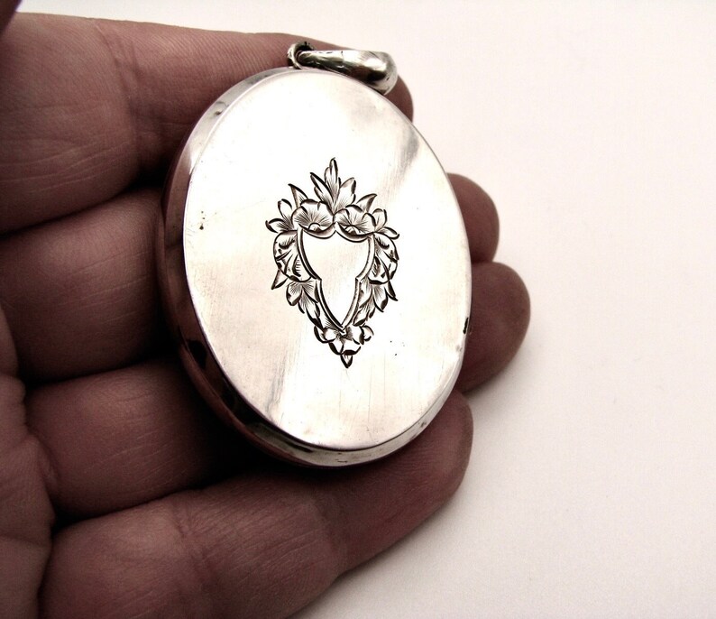 Antique Victorian Locket 'aesthetic Era' Oval Sterling Silver English ...