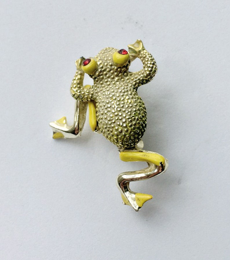 Adorable Frog Pin With Movable Legs That Wiggle, Unique Vintage Jewelry ...