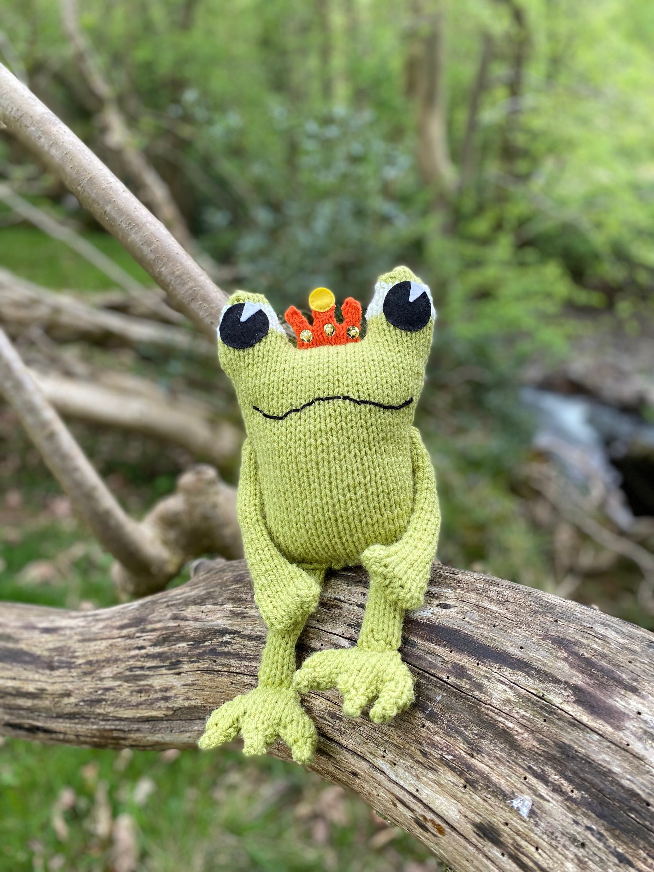 Frog Prince Toy Knitting Pattern - Etsy