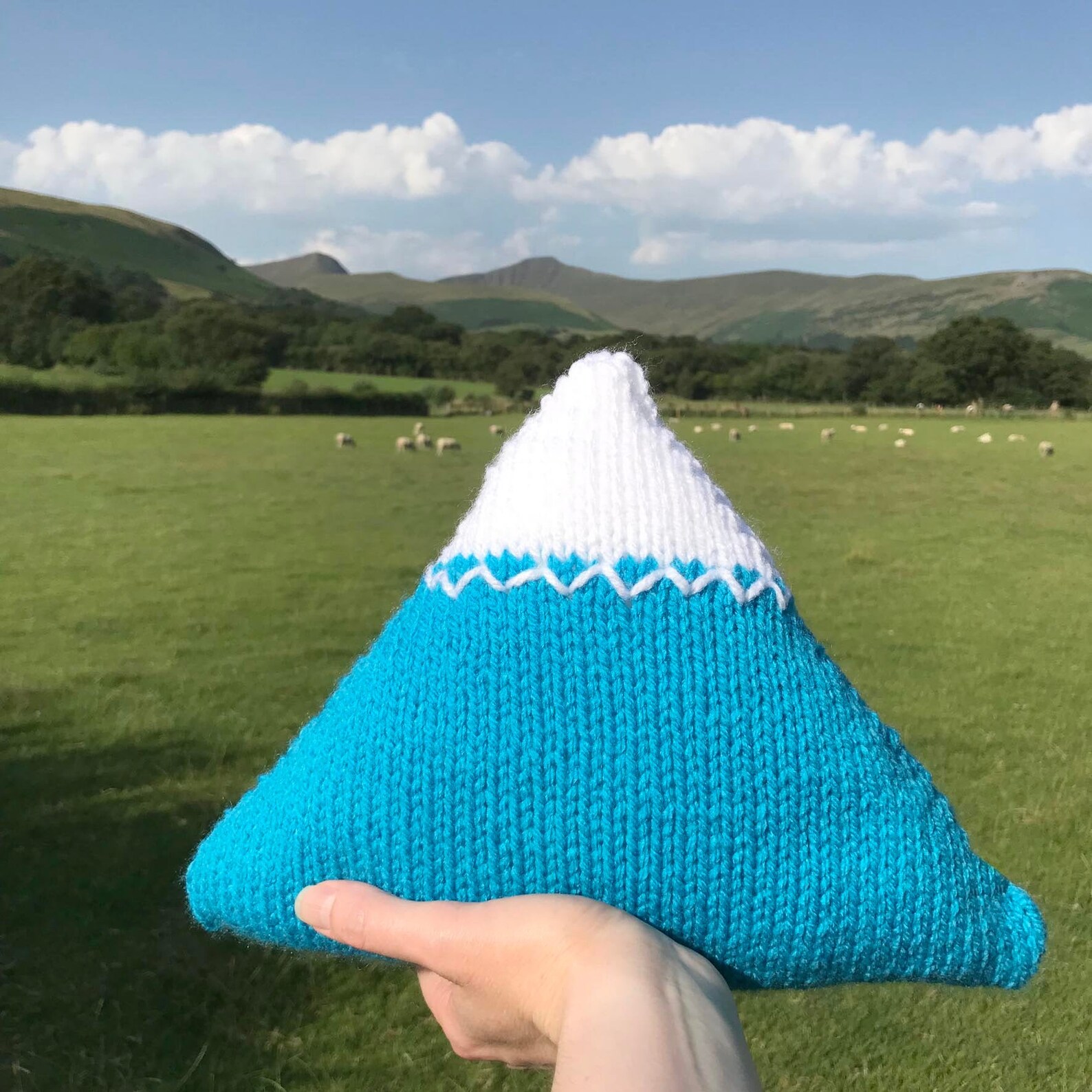 Welsh Mountains Knitting Pattern - Etsy