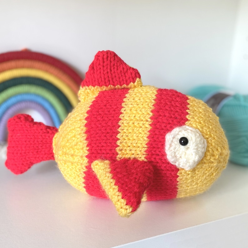Suspicious Fish Toy Knitting Pattern - Etsy