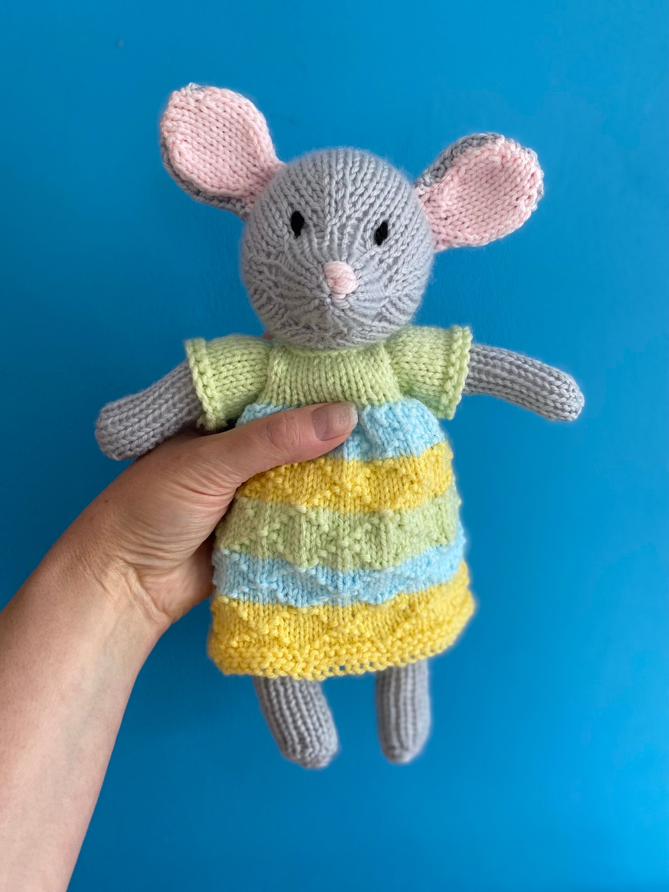 Toy Knitting Pattern, Mouse With Three Styles of Summer Dress (12 ...