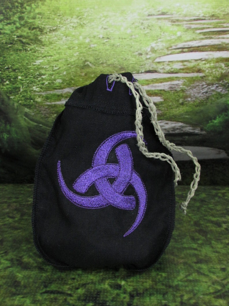Viking Runes - Triskelion - Rune Set - Norse Runes - Elder Futhark ...